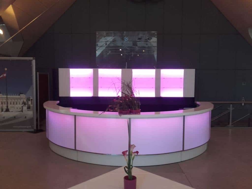 Bar Rund - die mietbar Erfahrener Eventausstatter aus Hagenbrunn