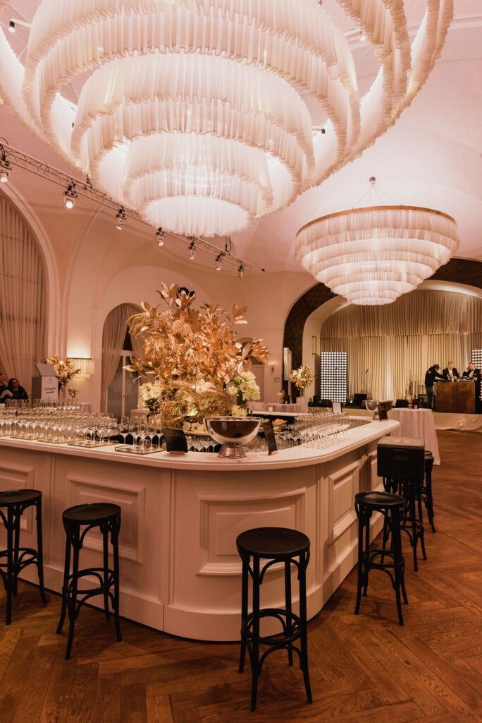 Bar American weiss - die mietbar Erfahrener Eventausstatter aus Hagenbrunn